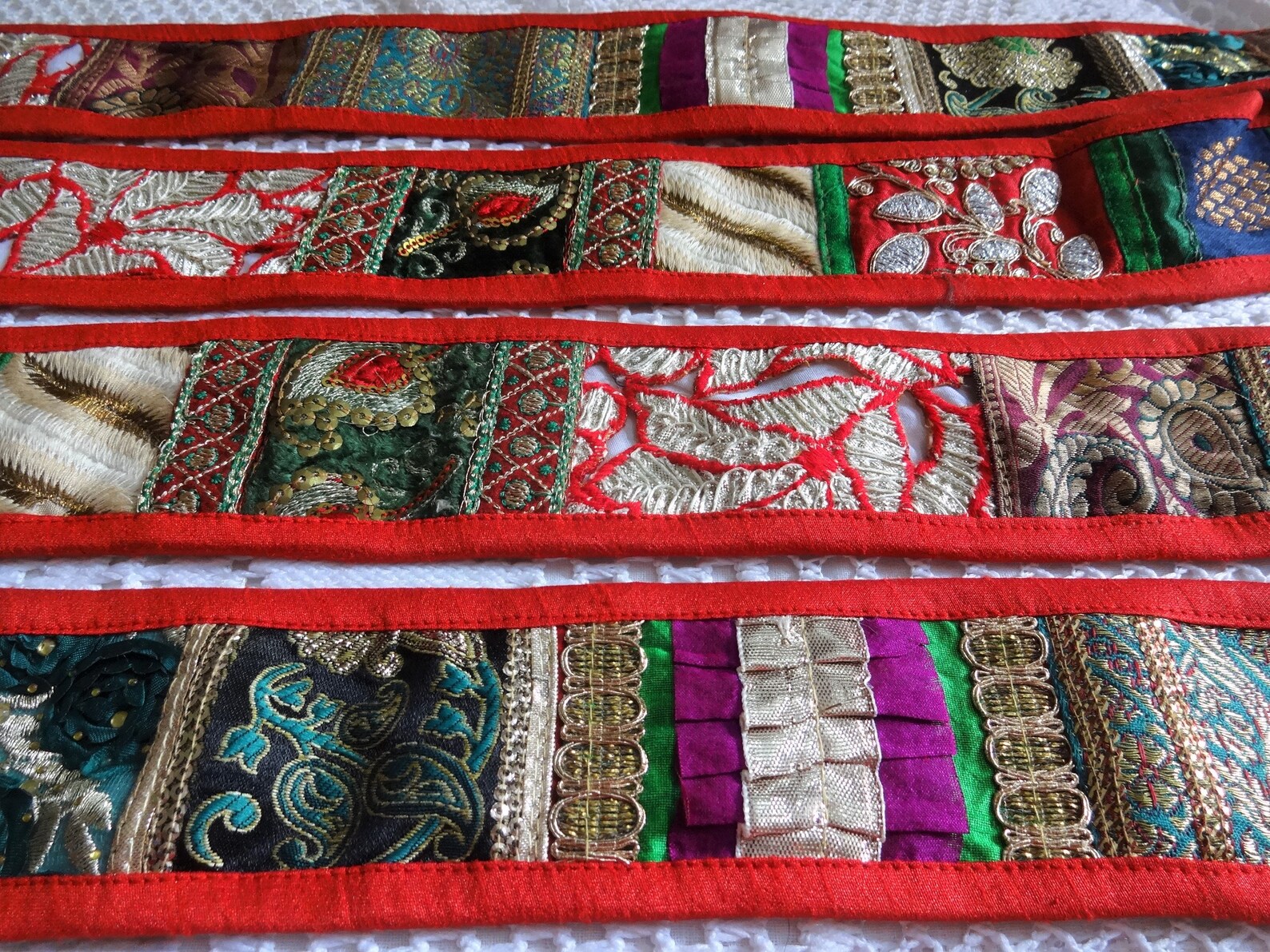 Indian Patch Embroidered Lace, Ethnic Trim, Saree Border, Fabric Lace ...