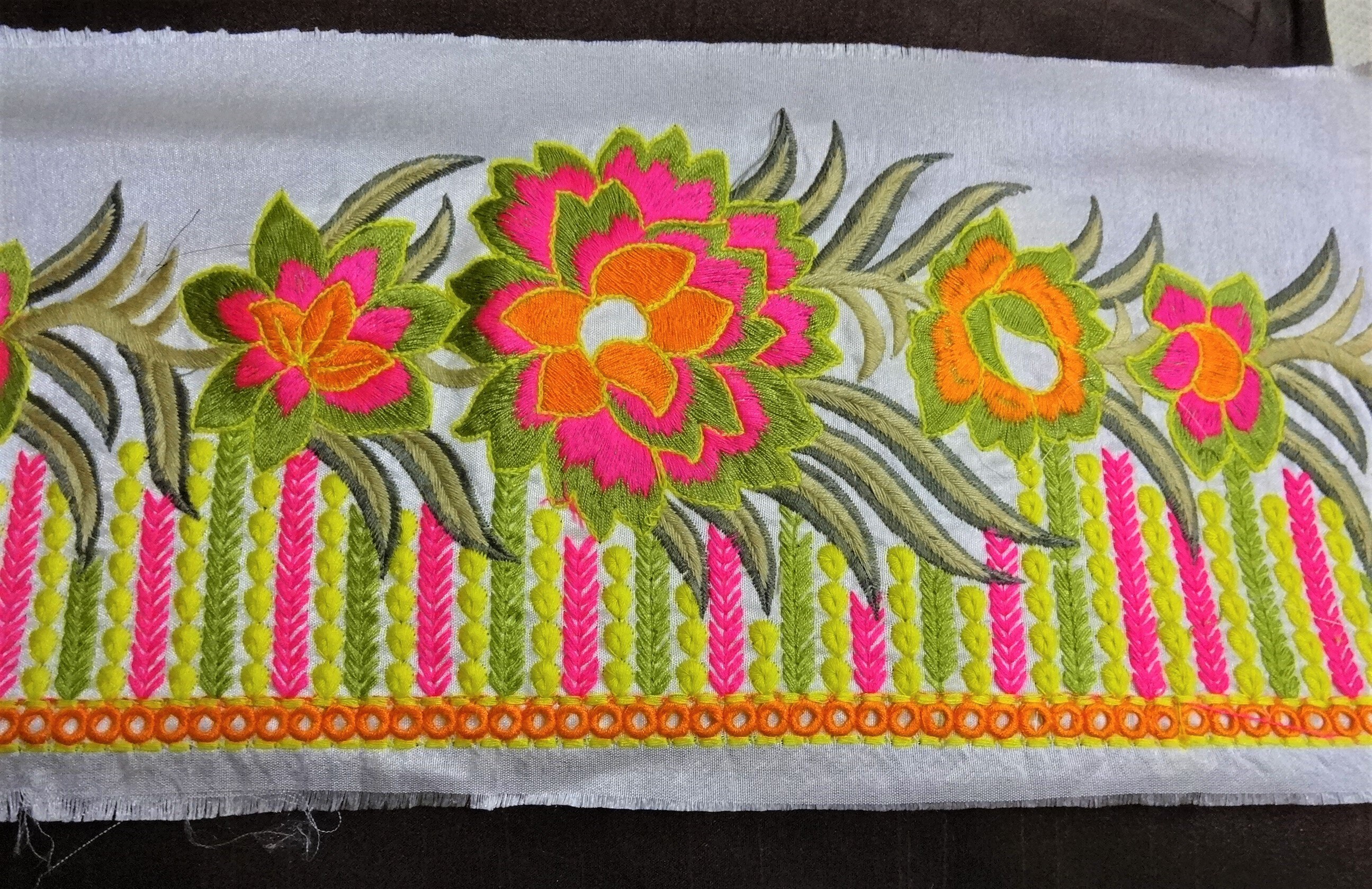 Indian Lace, Embroidered Broad Trim, Sari Border, Decorative Fabric ...