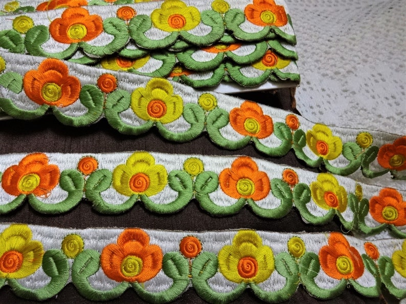 Indian Lace, Embroidered Trim, Decorative Ribbon, Floral Fabric Cutwork ...