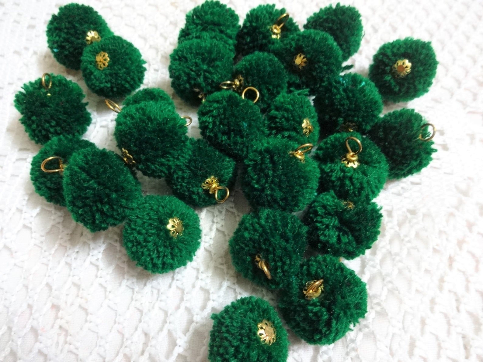 100 Pcs Handmade Pom Poms Balls With Wire Hook Woolen Pom - Etsy