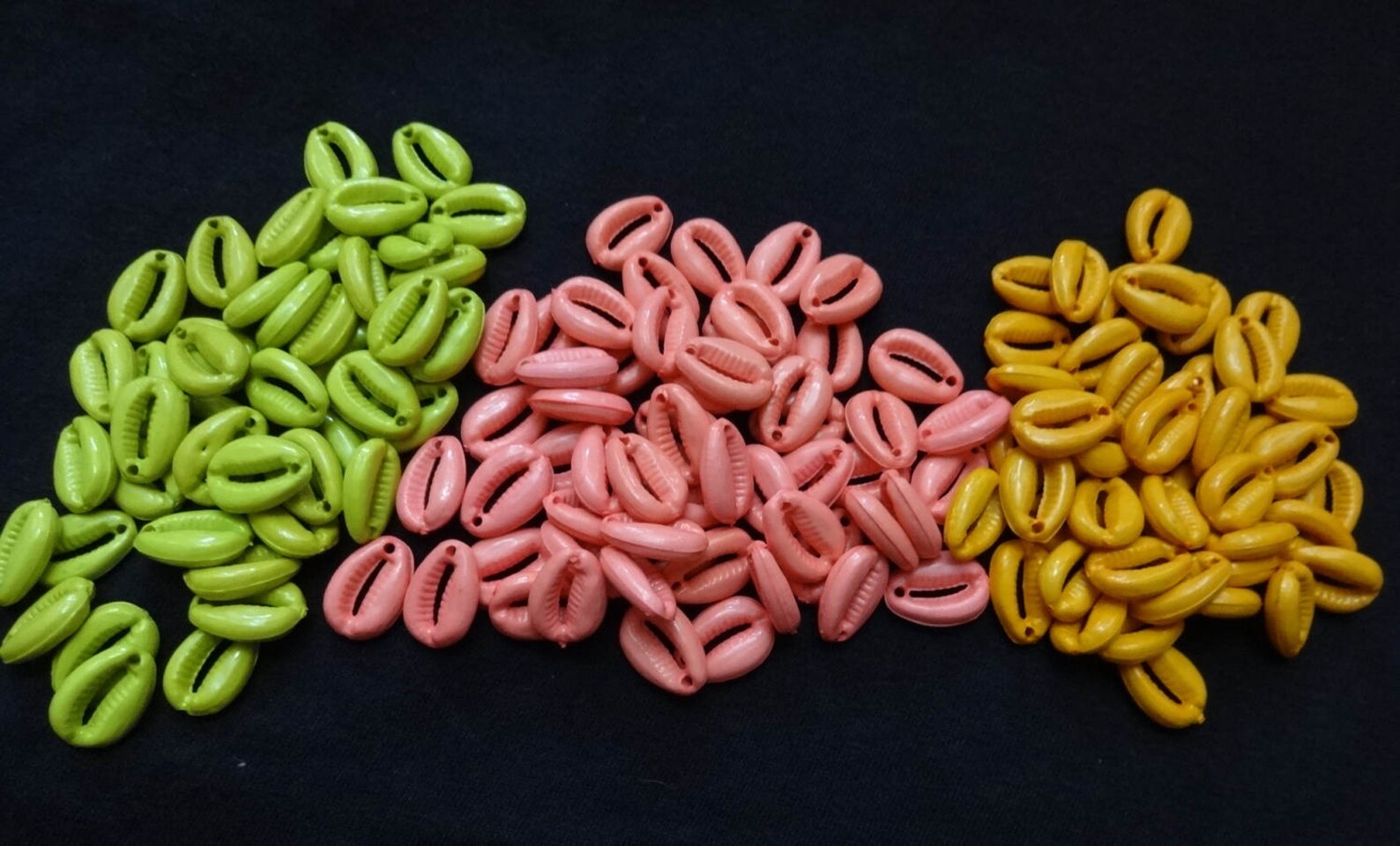 200 Pcs Cowry Shells Acrylic Cowrie Beads Indian Beads | Etsy