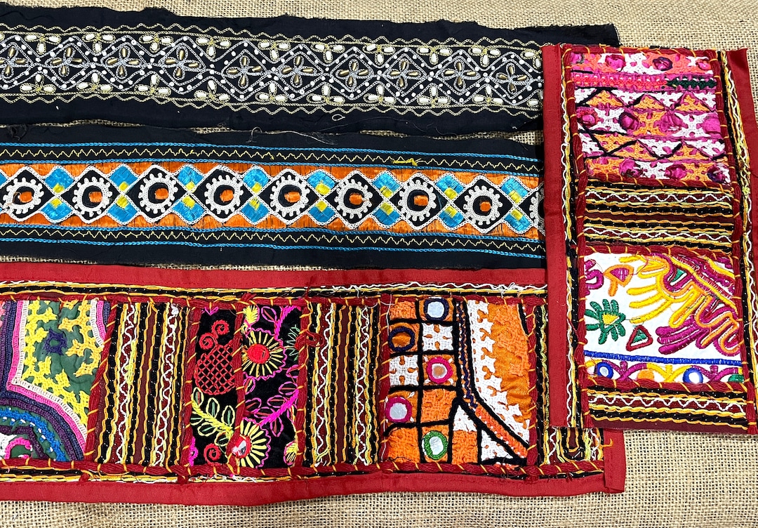 Indian Assorted Embroidered Trims, Decorative Laces, Sari Borders ...