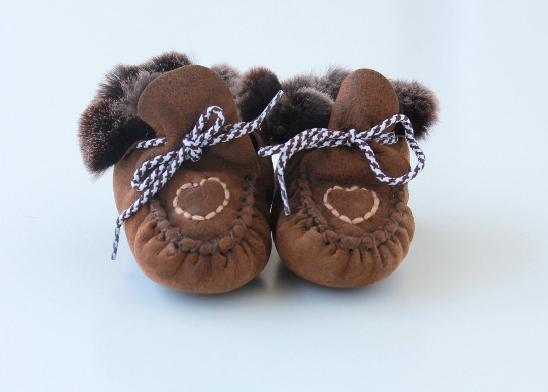 Baby Booties Made With Leather in Brown With Soft Fur Inside for Extra ...