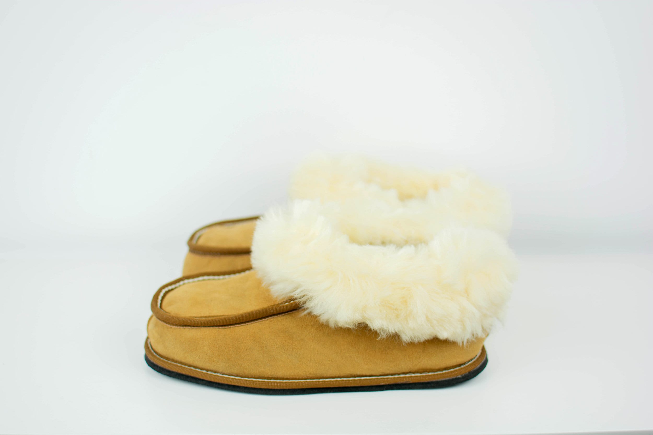Women Ankle Slippers in Brown With White Fur Around the Ankle. Handmade ...