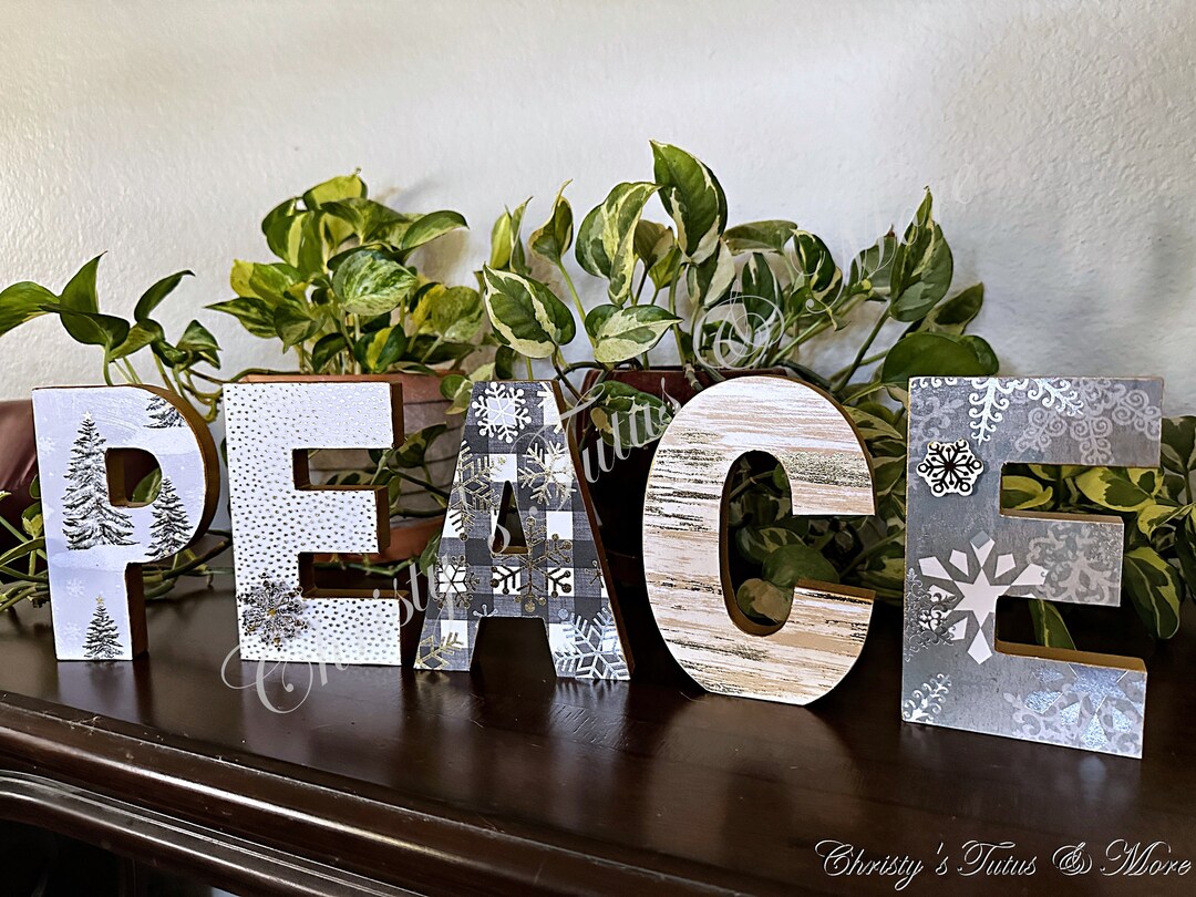 Peace Decoupage, Peace Decor, Peace Letters, Christmas Words, Christmas ...