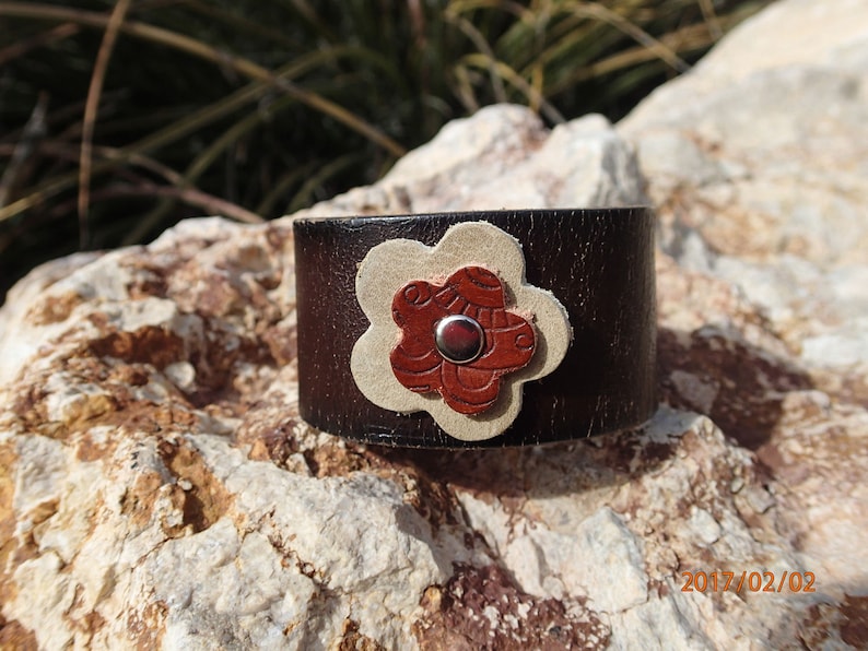 Brown White Leather Flower Cuff/upcycled Leather Cuff/flower Bracelet ...