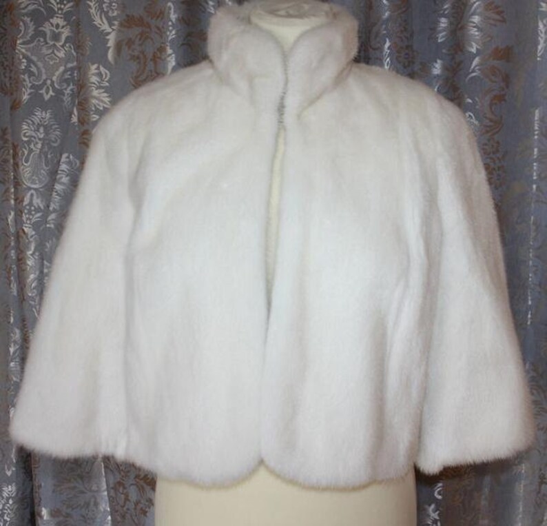 Faux Fur Capelet Bride's Cape Winter Wedding Coat Available in Winter ...
