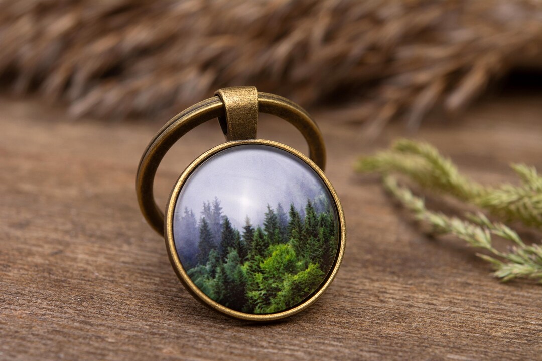 Forest Keychain, Hiking Gift, Nature Keyring, Trip Gift, Keychain With ...
