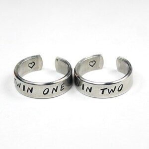 Twin One, Twin Two Sister Ring Set, Twin Sisters Matching Pair Rings ...