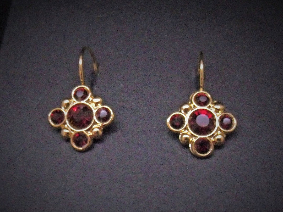 Medieval Earrings Garnet Yellow Gold Lever Backs Renaissance Tudor FREE ...