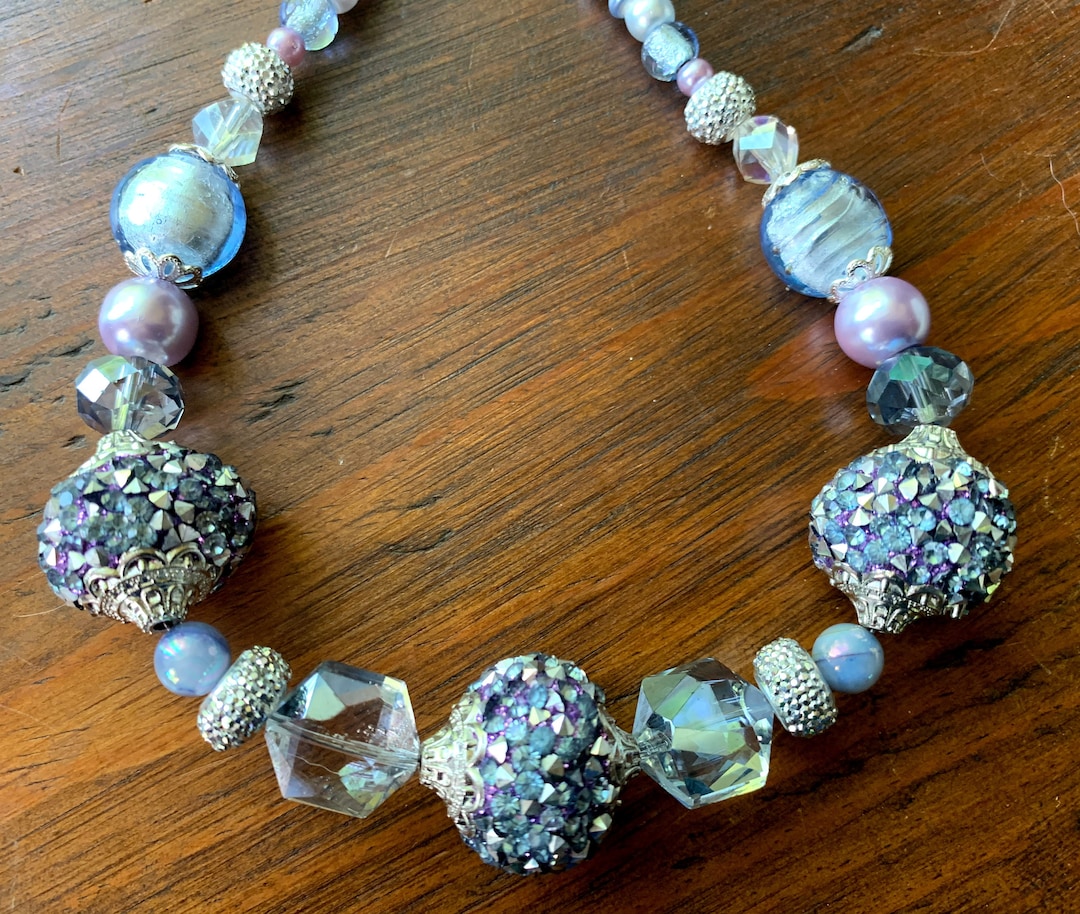 Collier fantaisie bleu clair et argent bleu druzy scintillant et perles ...