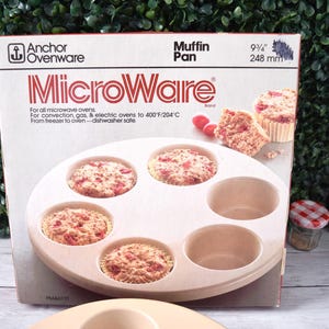 Vintage Anchor Hocking Ovenware Microware Muffin Pan Freezer, Microwave ...