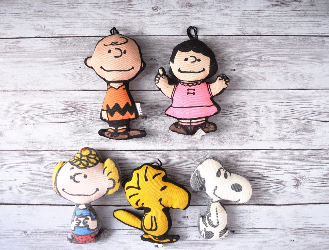 Vintage 1950s Snoopy and Peanuts Gang 2D Small Plush Pillow Plush Feat ...