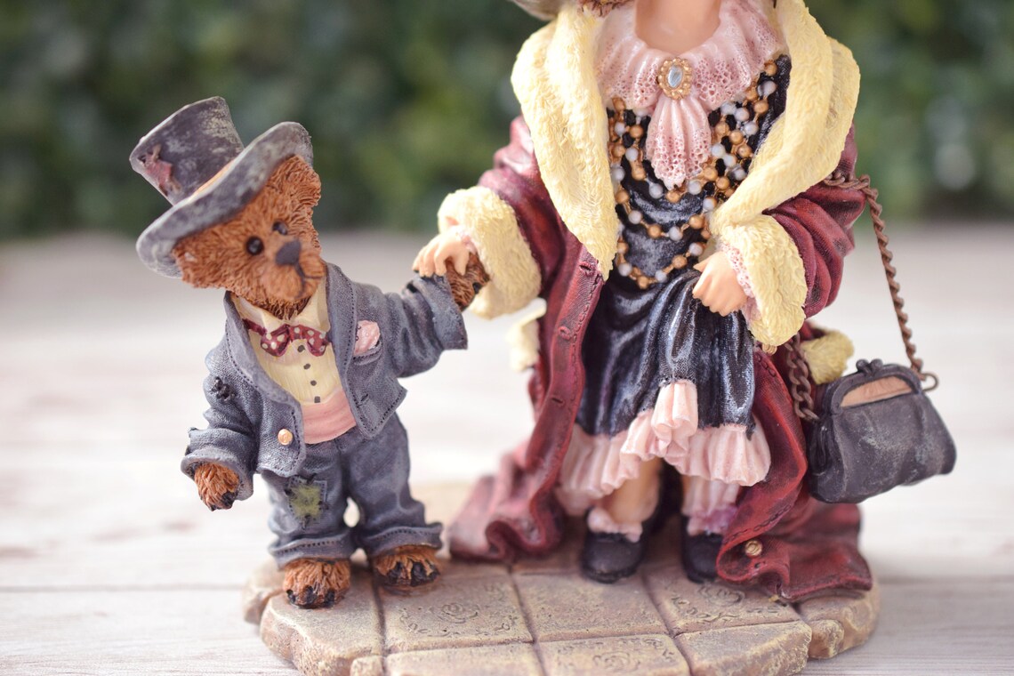Dollstone Collection by Boyds Bears Doll Statue Playing Dress Up, Bear ...