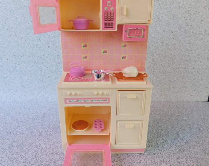 1987 Mattel Barbie Sweet Roses Kitchen Cooking Center With Many ...