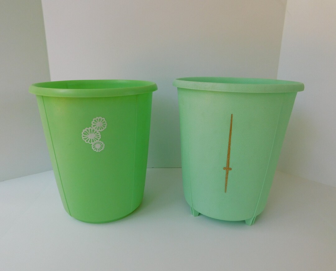 Your Choice of Small Vintage Rubbermaid Plastic Trash Cans, Lime Green ...