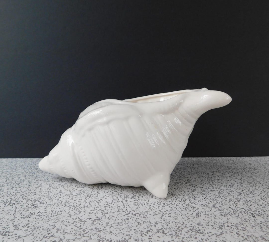 Vintage Conch Shell Ceramic Planter, Beach or Coastal Home Decor ...