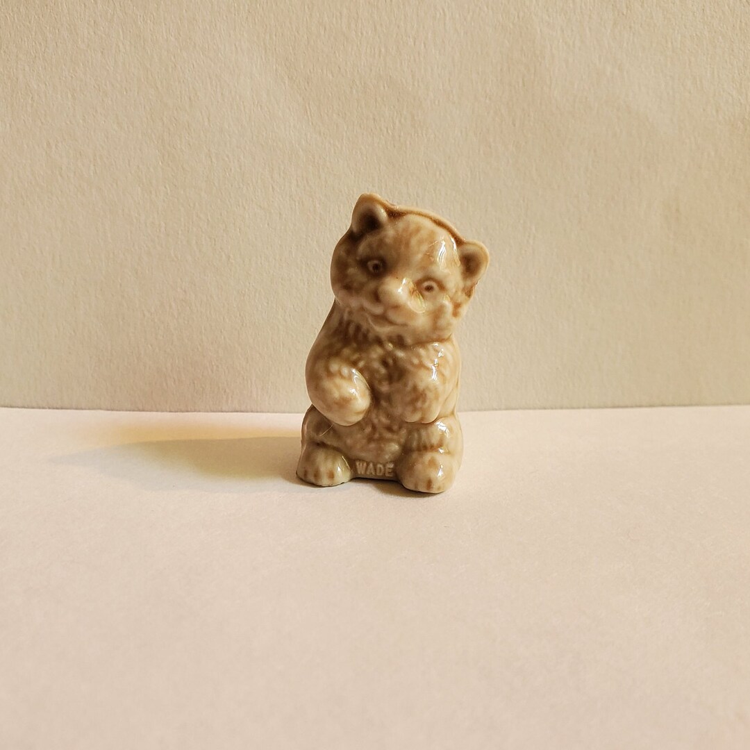 Vintage Wade England Miniature Bear Collectible Figurine Cute Whimsical ...