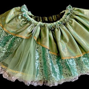 Lady Liberty Costume . up to Adult Plus Size . Running Costume ...