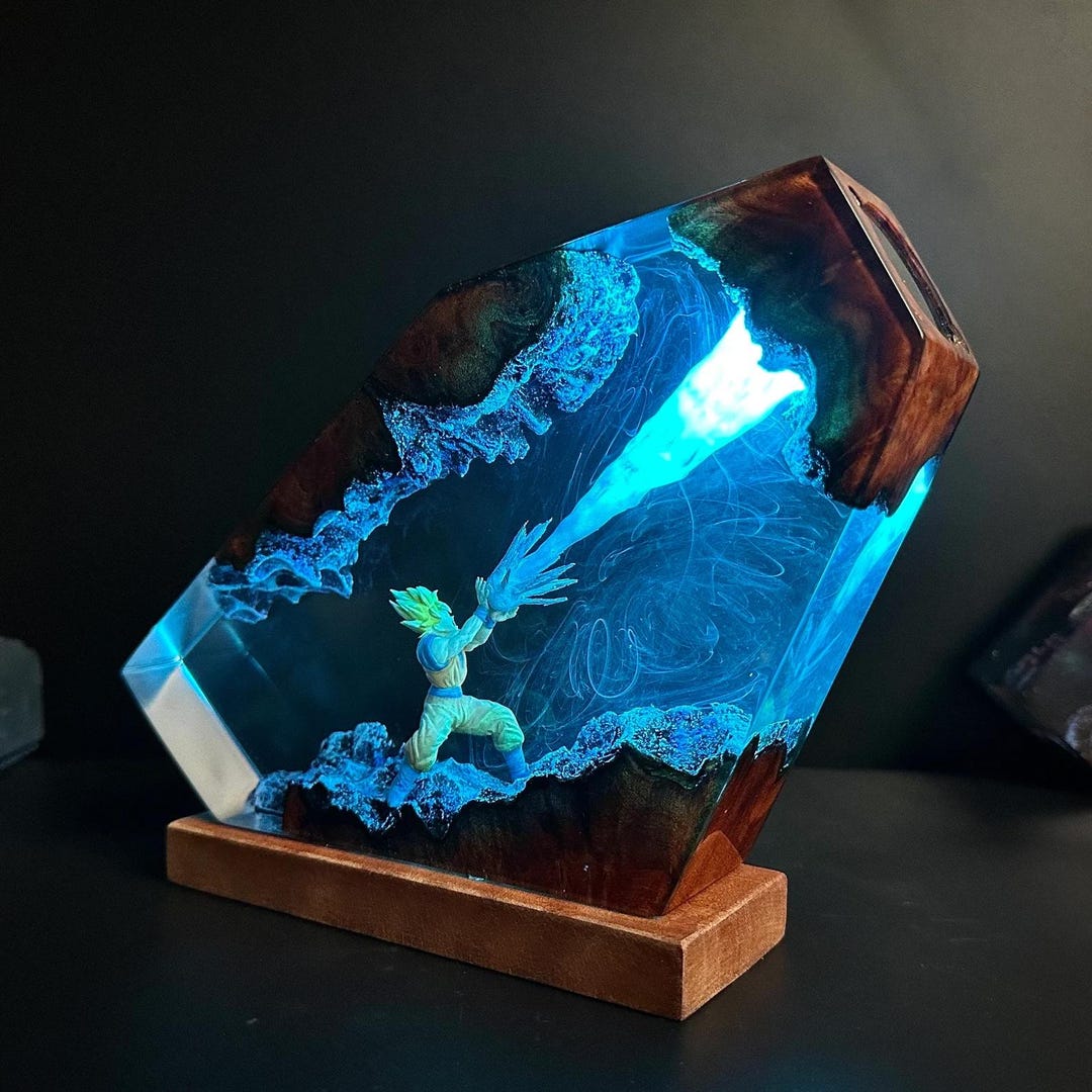 Saiy.an Super Hero Resin Lamp, LED Anime Night Light, Premium ...