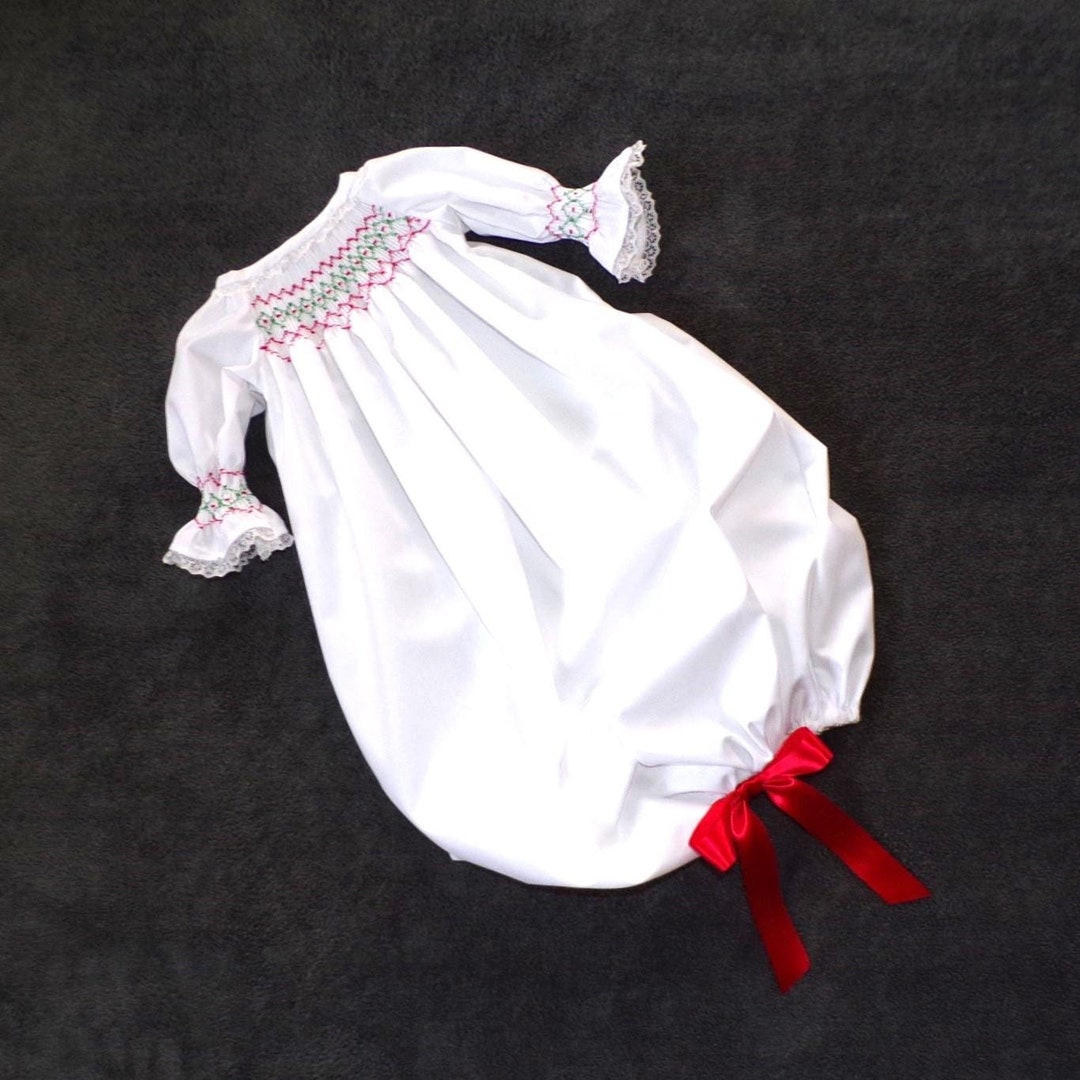 Christmas Baby Day Gown/bunting Hem With Red and Green Hand Smocking ...
