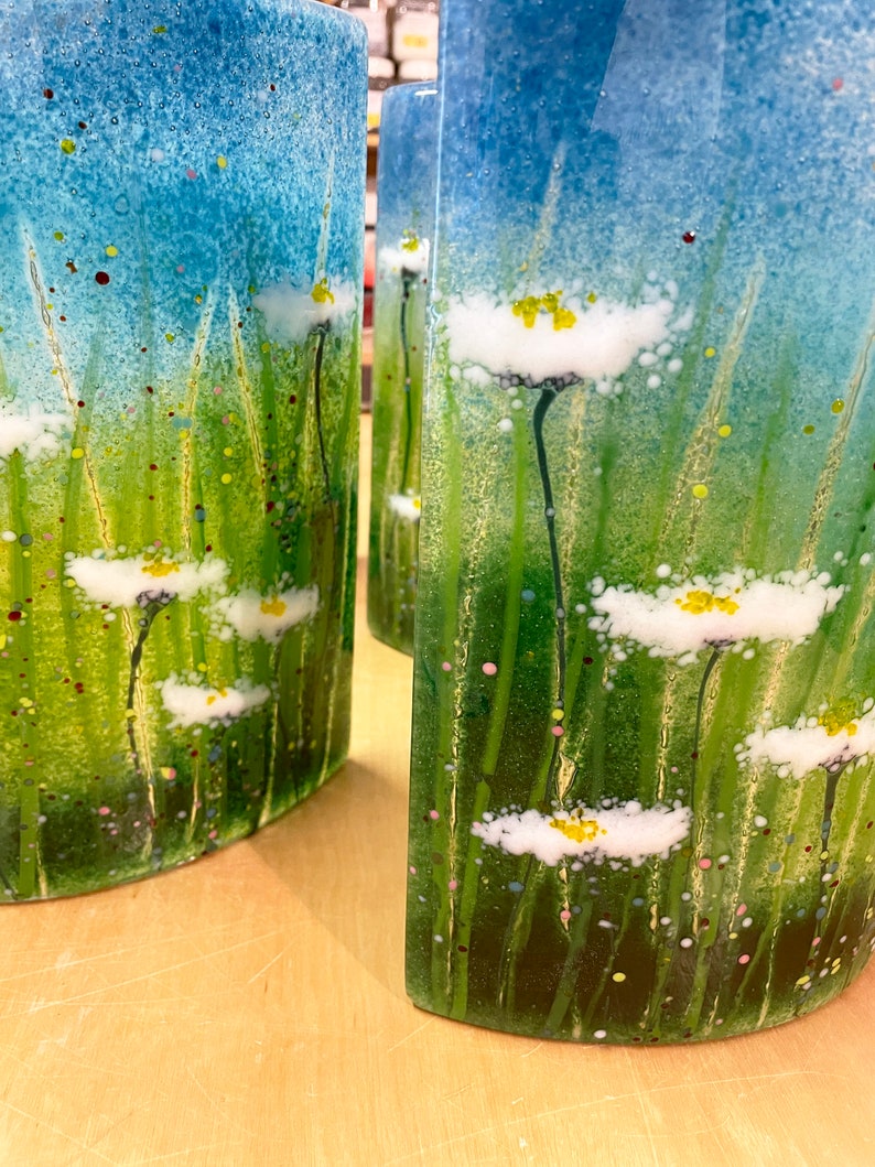 Fused Glass Large Free Standing Curve Daisy Norma Design - Etsy