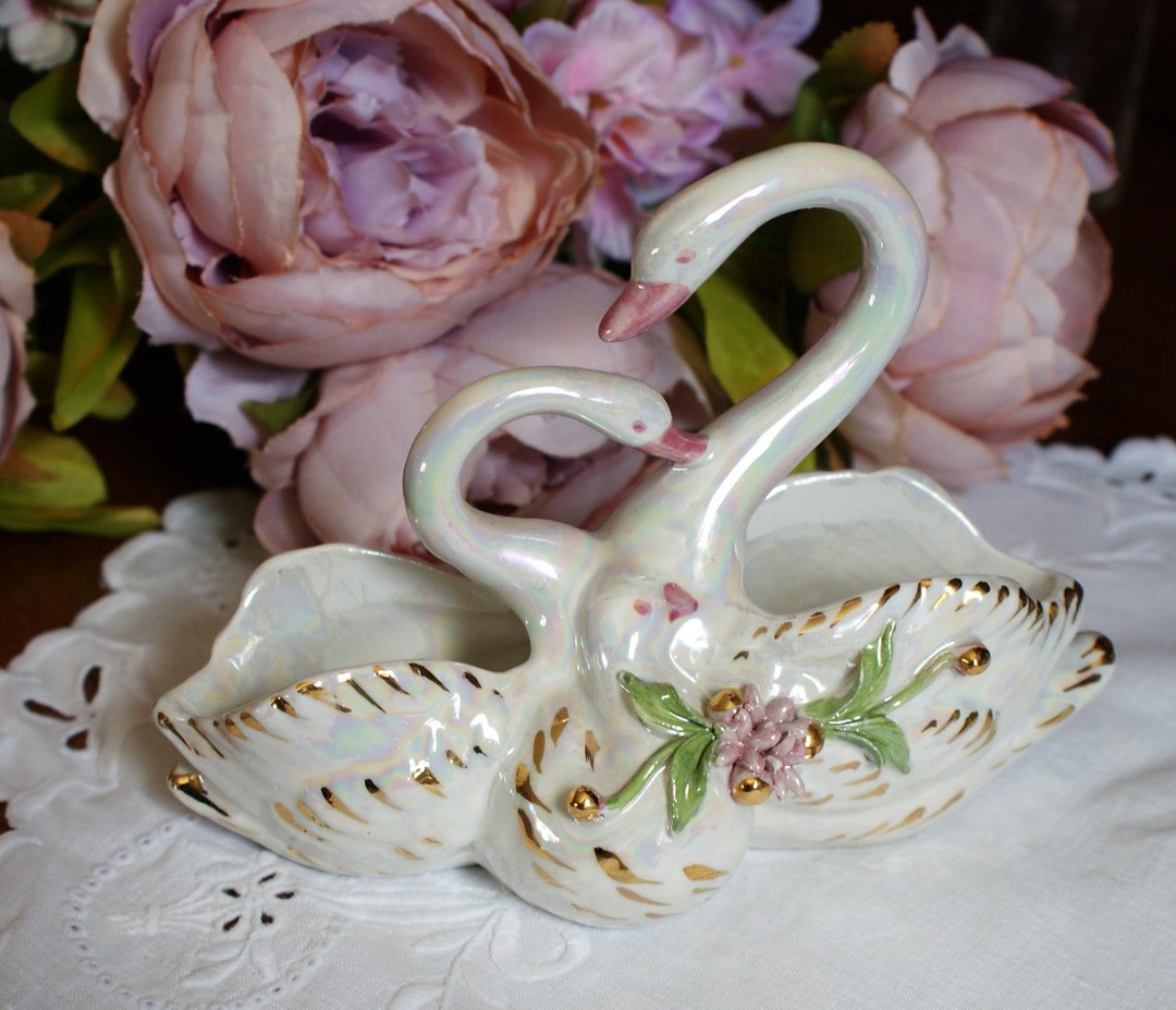 Bassano Italy Swans Vase: Handmade Porcelain Lustre Ornament - Etsy
