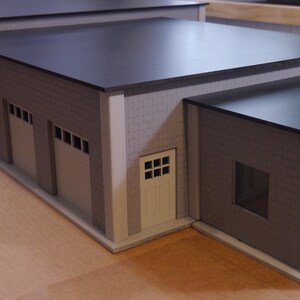Handmade 1/24 1/25 Scale MDF Diorama: Semi Truck & Car Garage Model - Etsy