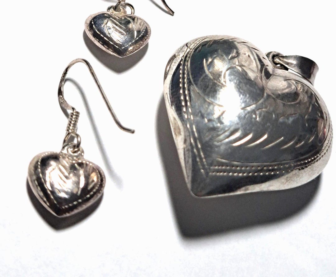 Etched Puffed Heart Set - Etsy