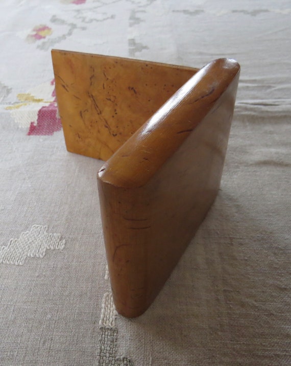 Antique Maple Walnut Card Case, late 19th Century. - Gem