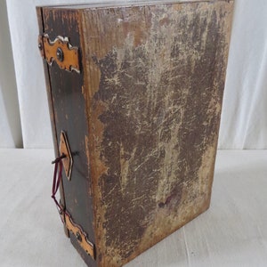 Antique Decorative Box With Key Early 20th Century. - Etsy