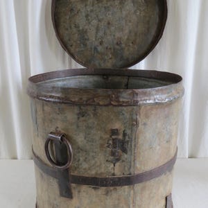 METAL STORAGE BIN. Indian Antique Grain Bin, Late 19th Century. - Etsy