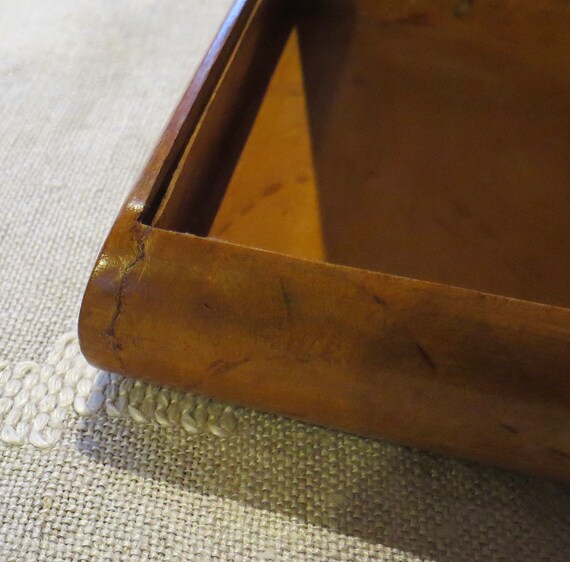 Antique Maple Walnut Card Case, late 19th Century. - Gem