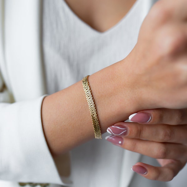 Solid Gold Bracelet - Etsy