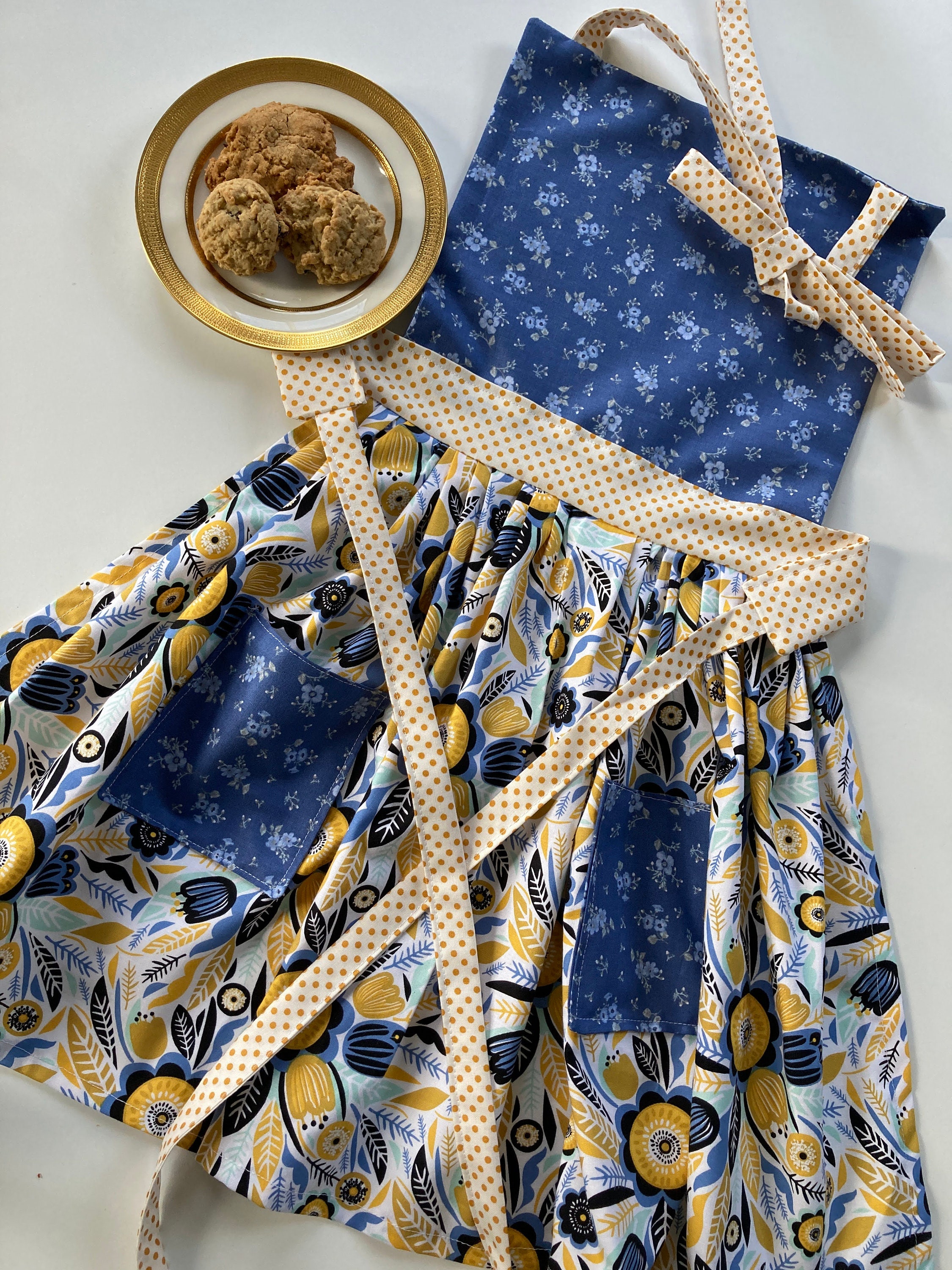 Kids Apron Child's Apron Girl's Apron Vintage Style | Etsy