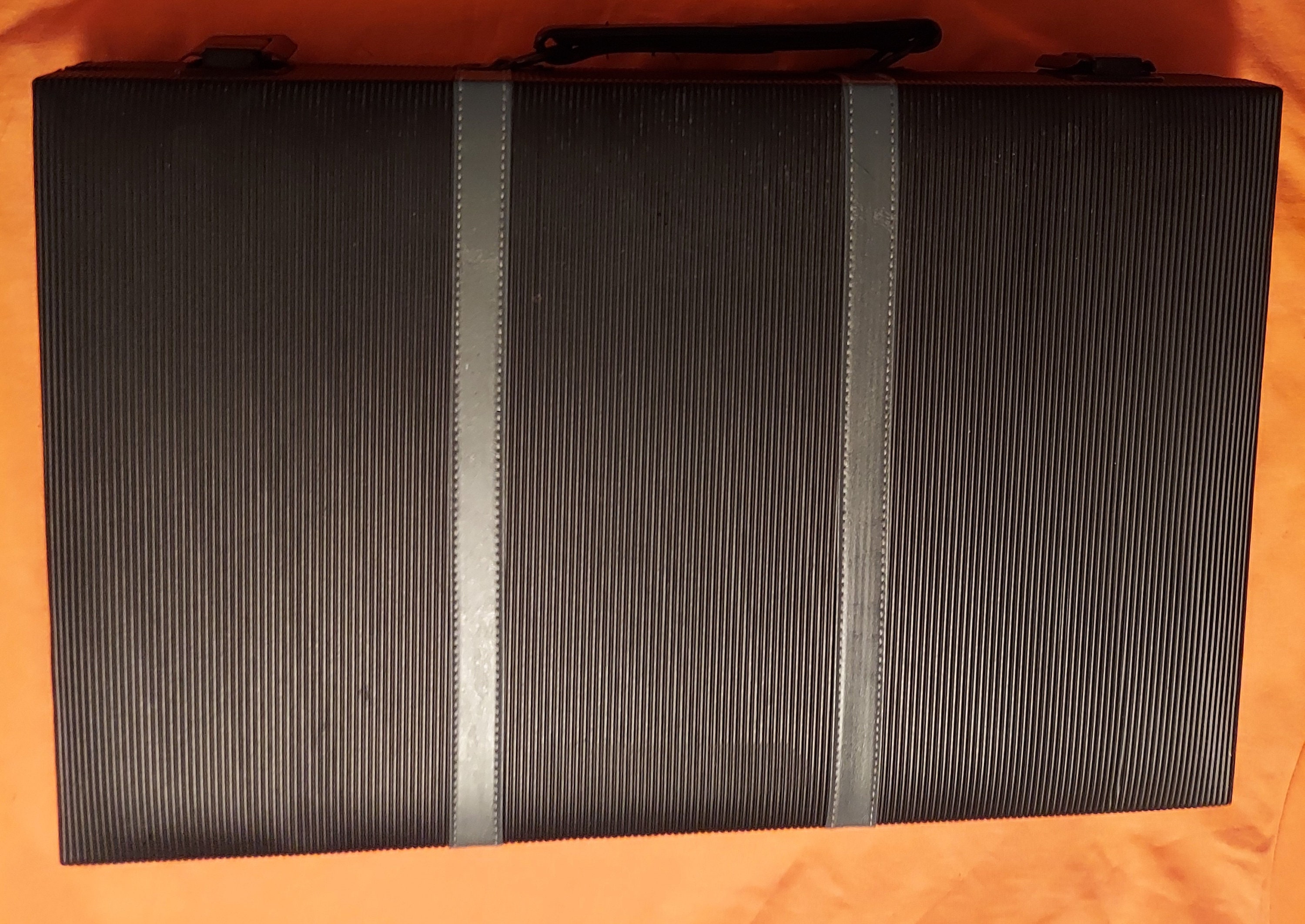 Vintage 1990's Cardinal Backgammon Set, 20 Gameboard with Leatherette ...