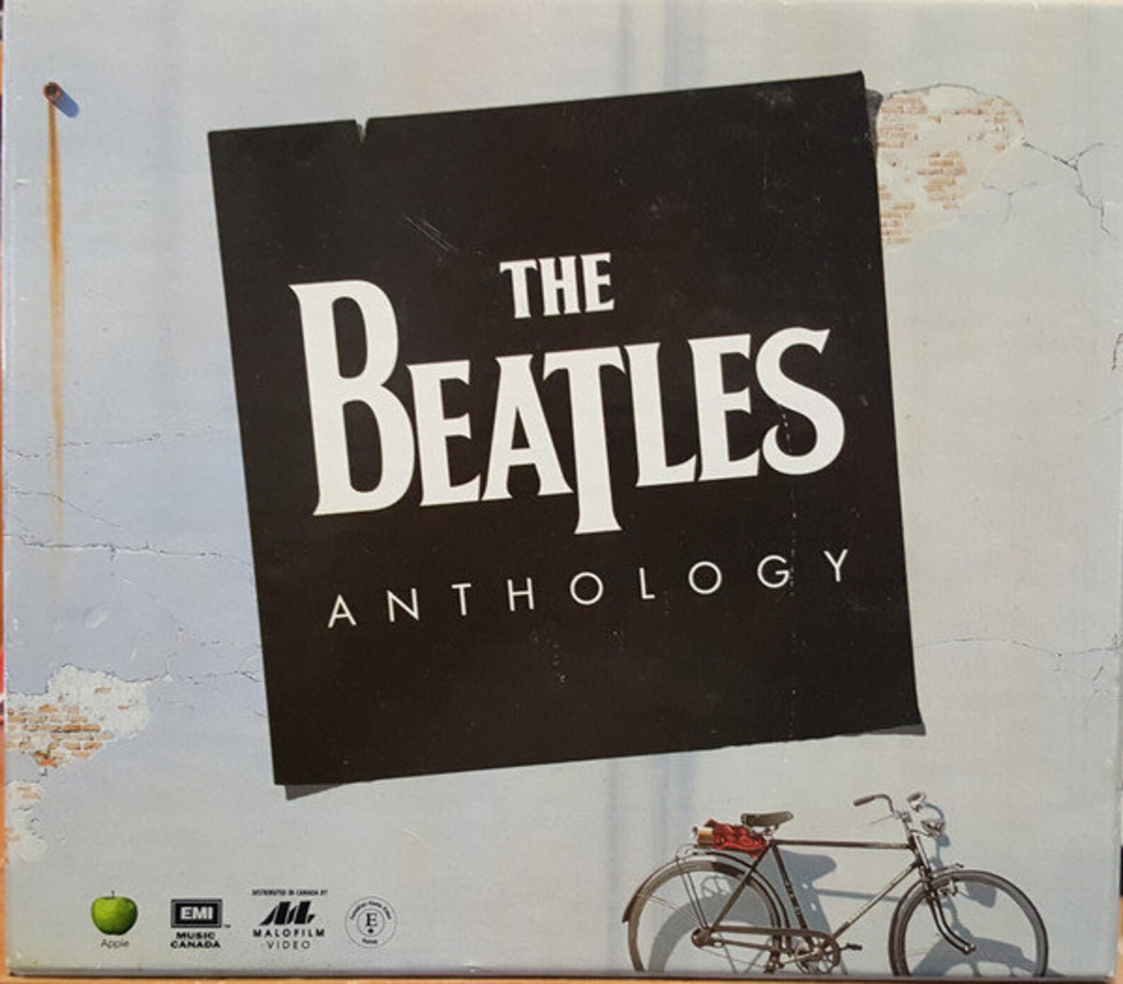 The Beatles Anthology Box Set, 8 VHS Tapes, 1996 Apple Records - Etsy