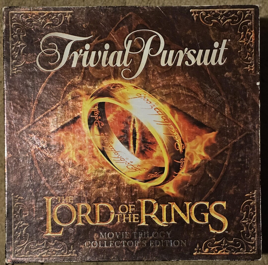 TRIVIAL PURSUIT Lord of the Rings W Ring EUC, 2003 Parker Brothers ...
