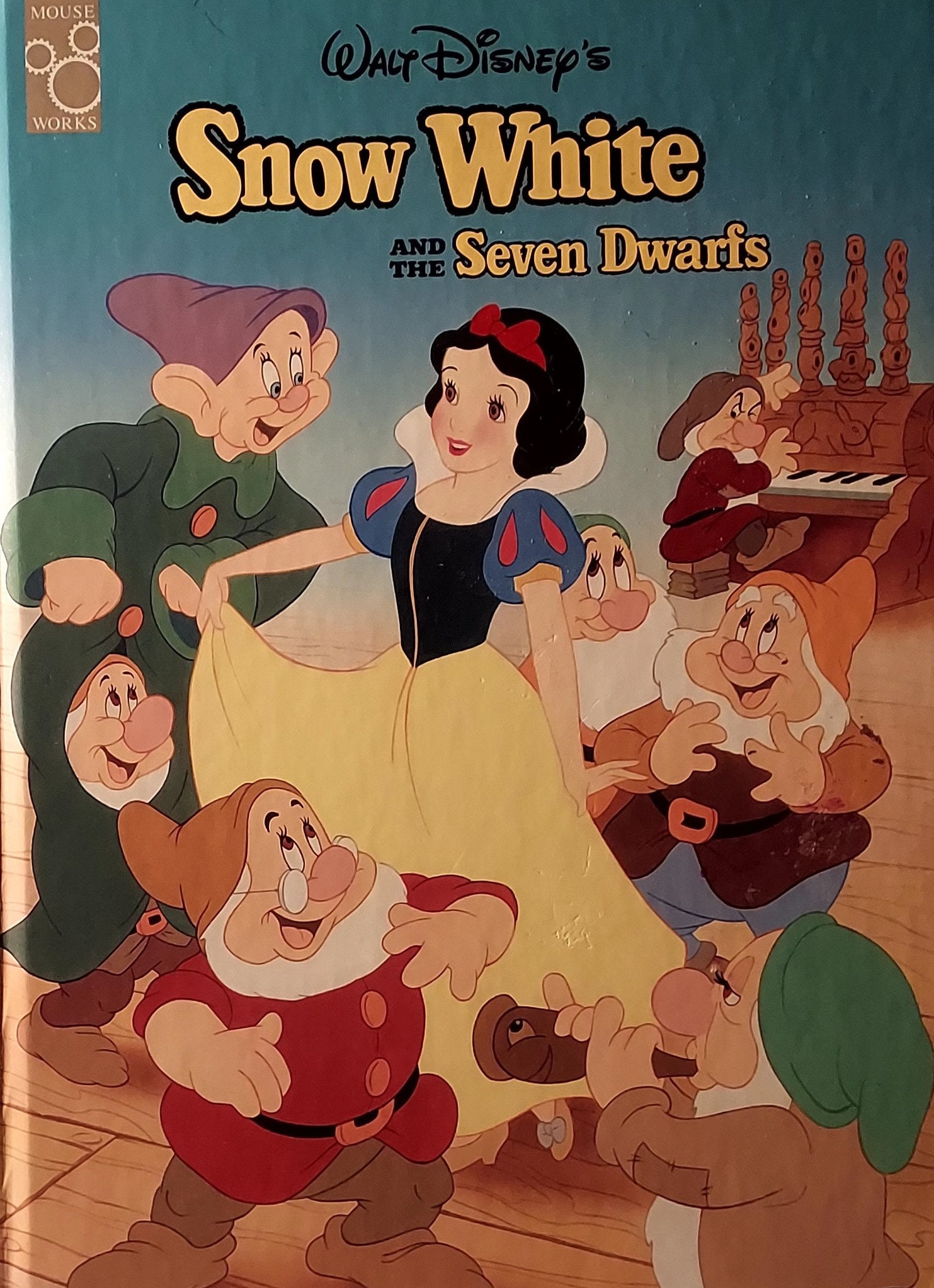 Snow White And The Seven Dwarfs Book Cover
