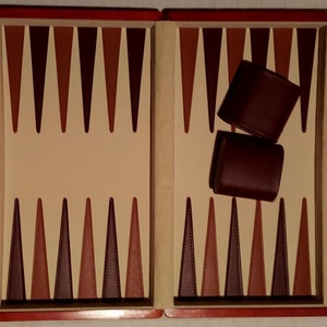 BACKGAMMON SET Brookstone Classic Backgammon Red/ivory Game - Etsy