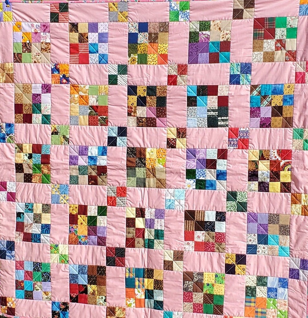 Quilt of 4 Patches and 16 Patches With Pink Sashing and Borders - Etsy