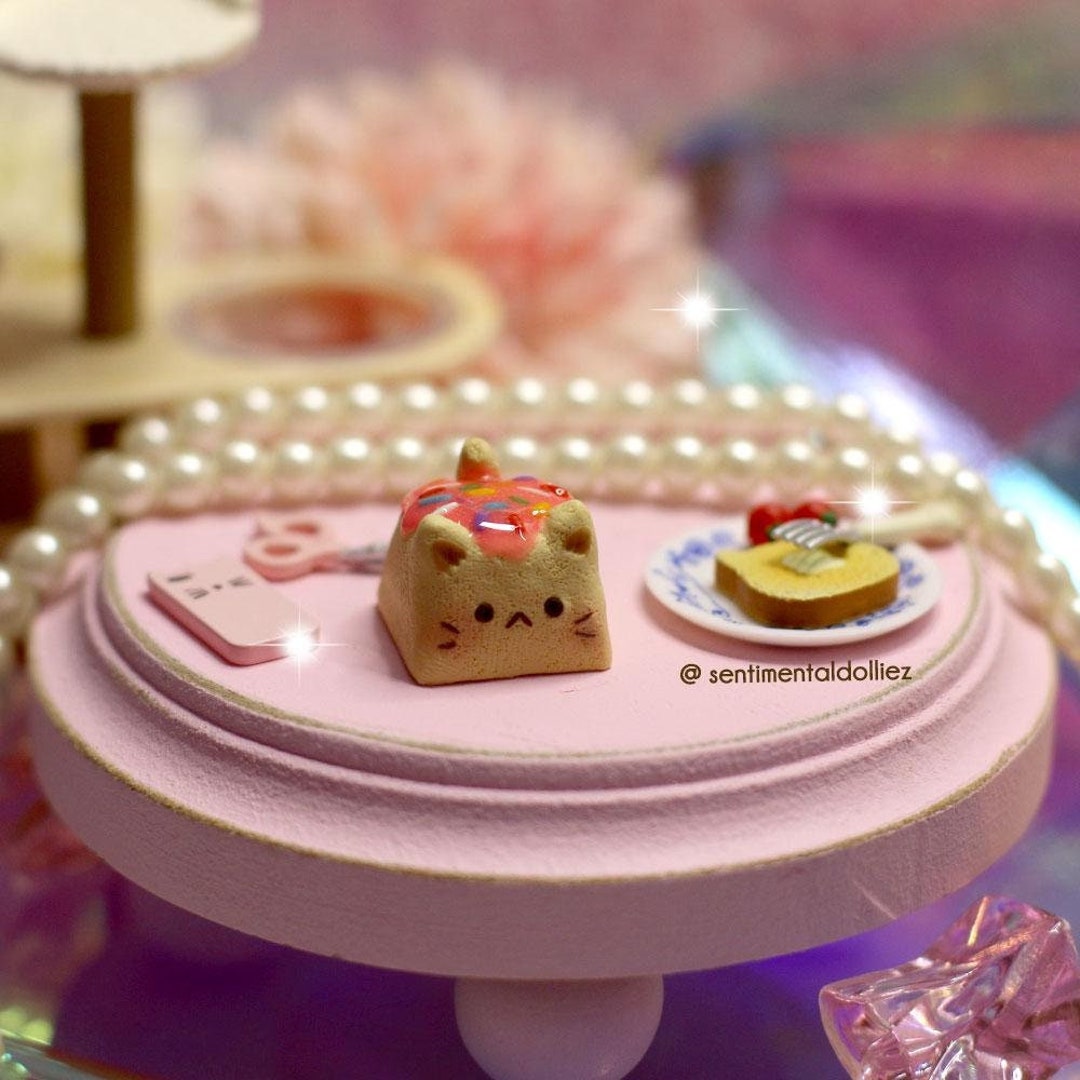 Frosted Clear Sugar Cookie Cat Key Caps - Cookies Artisan Key Cap ...