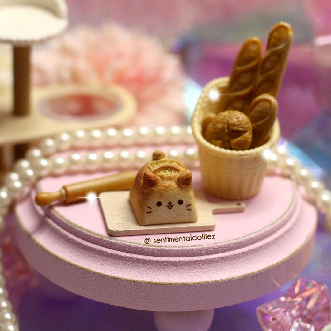 Cute Artisan Keycaps - Kawaii Bread Loaf Cat Artisan Keycap: Handmade ...