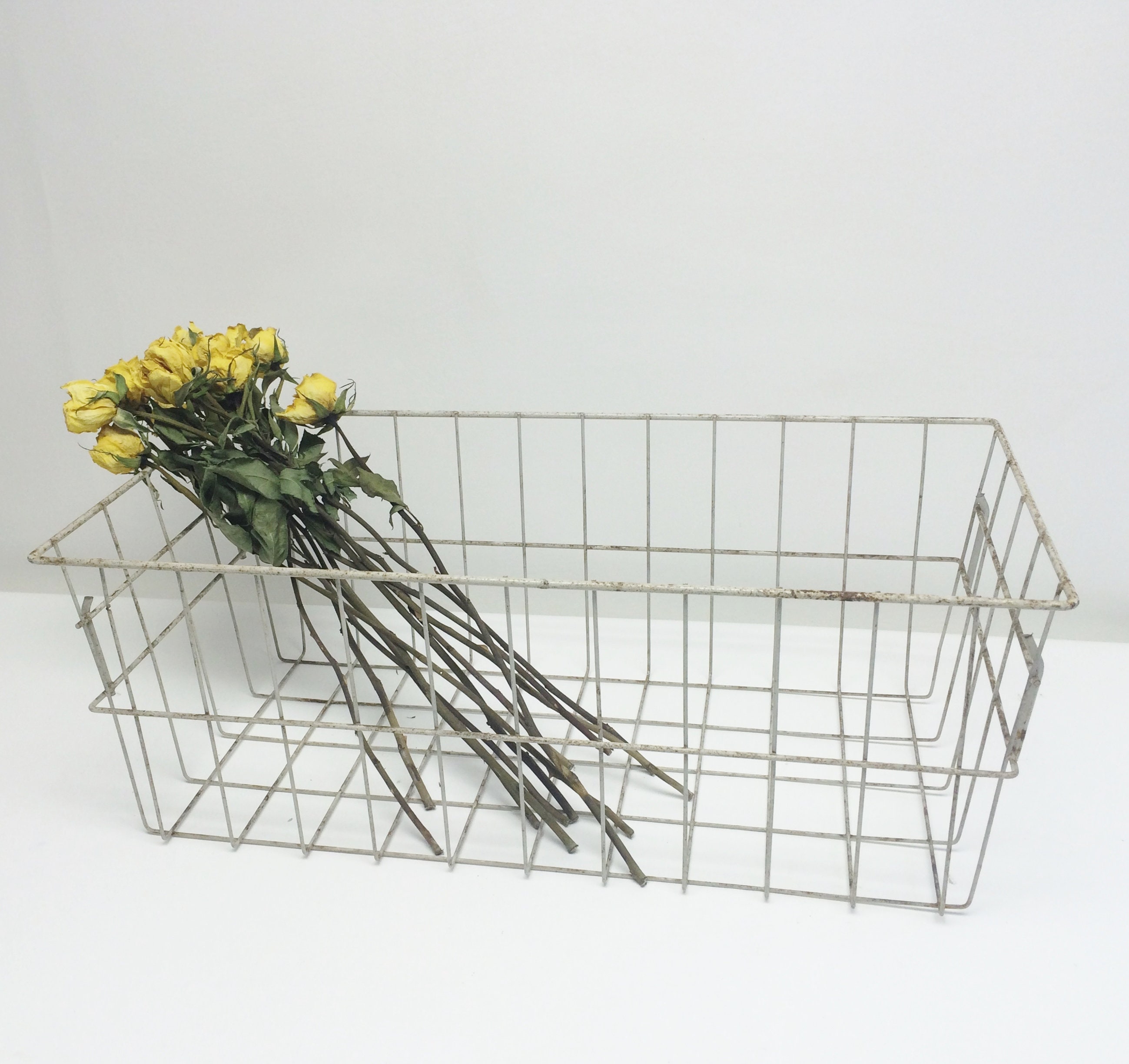 WIRE BASKET - Vintage Large White Wire Basket - Wire Basket - Vintage ...