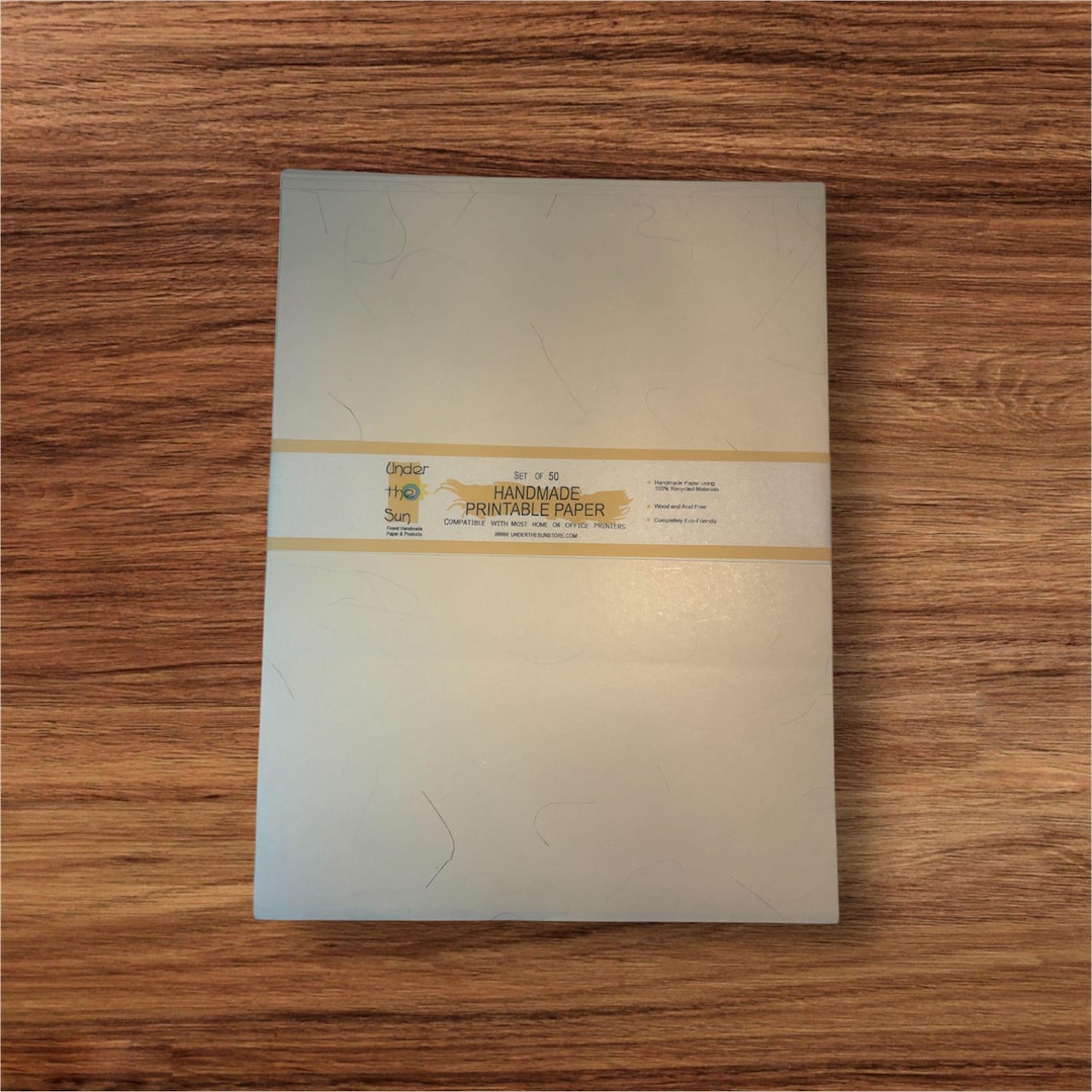 Handmade Printable Ivory Recycled Paper With Gold Threads 200 GSM ...