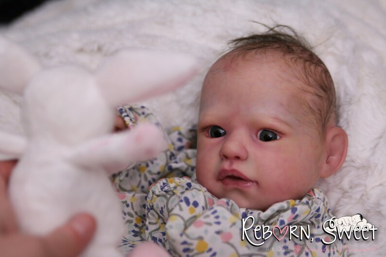 Sheila Reborn Doll Kit by Lenka Polacek Hucinova >>kit Only unpainted