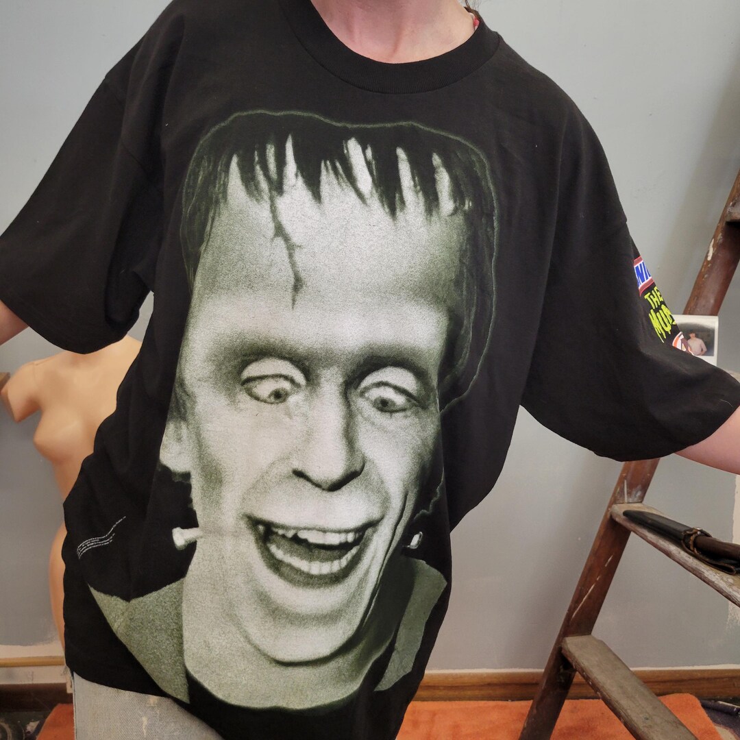 Vtg 90s HERMAN MUNSTER SHIRT // Vintage 1998 Frankenstein Monster Big ...