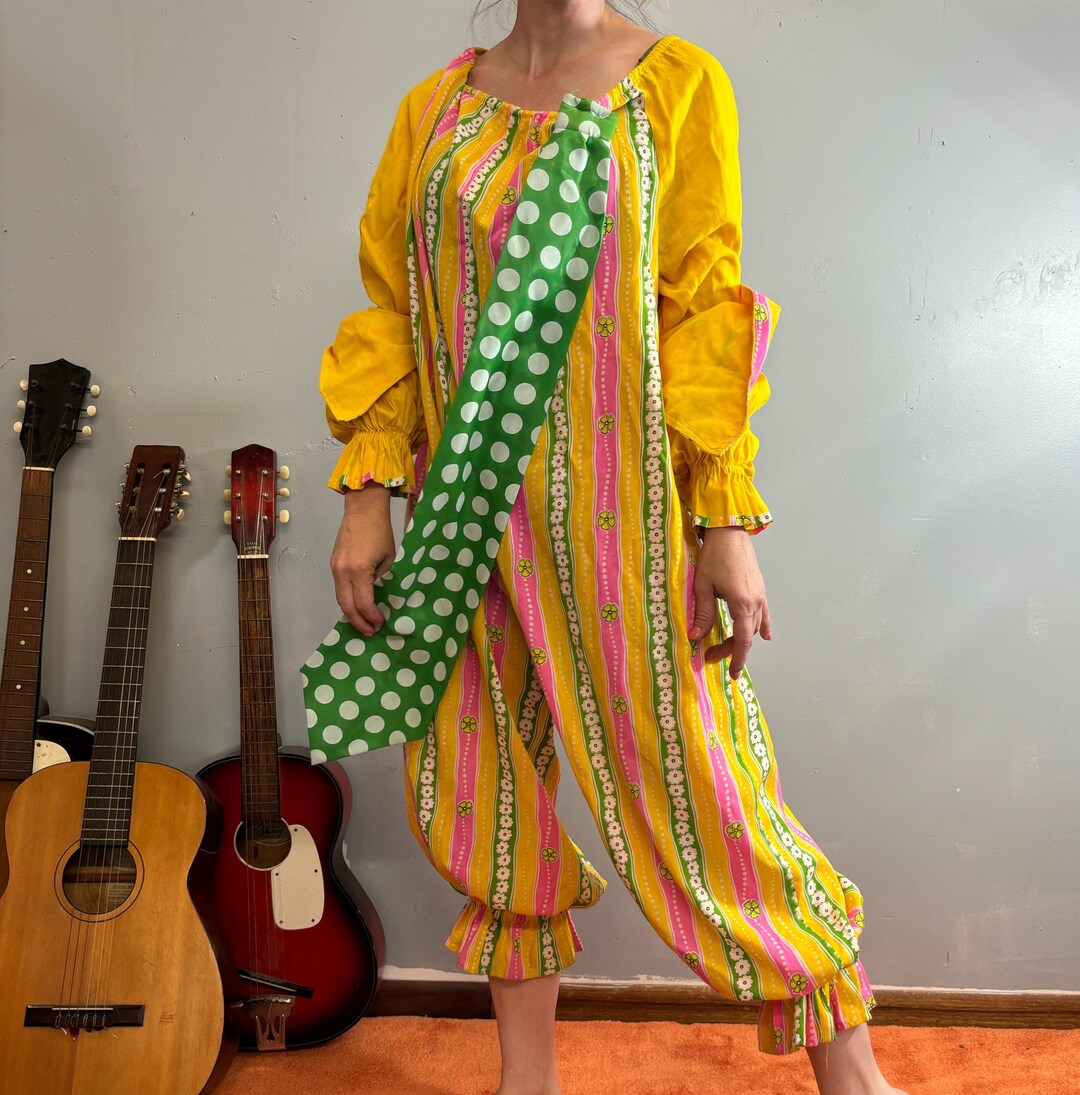 Vtg 70s FLOWER POWER CLOWN Suit // Vintage Fun World Polka Dot ...