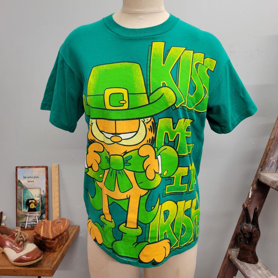 Vtg 80s GARFIELD IRISH TSHIRT // Vintage Anvil Medium St Patricks Jim ...