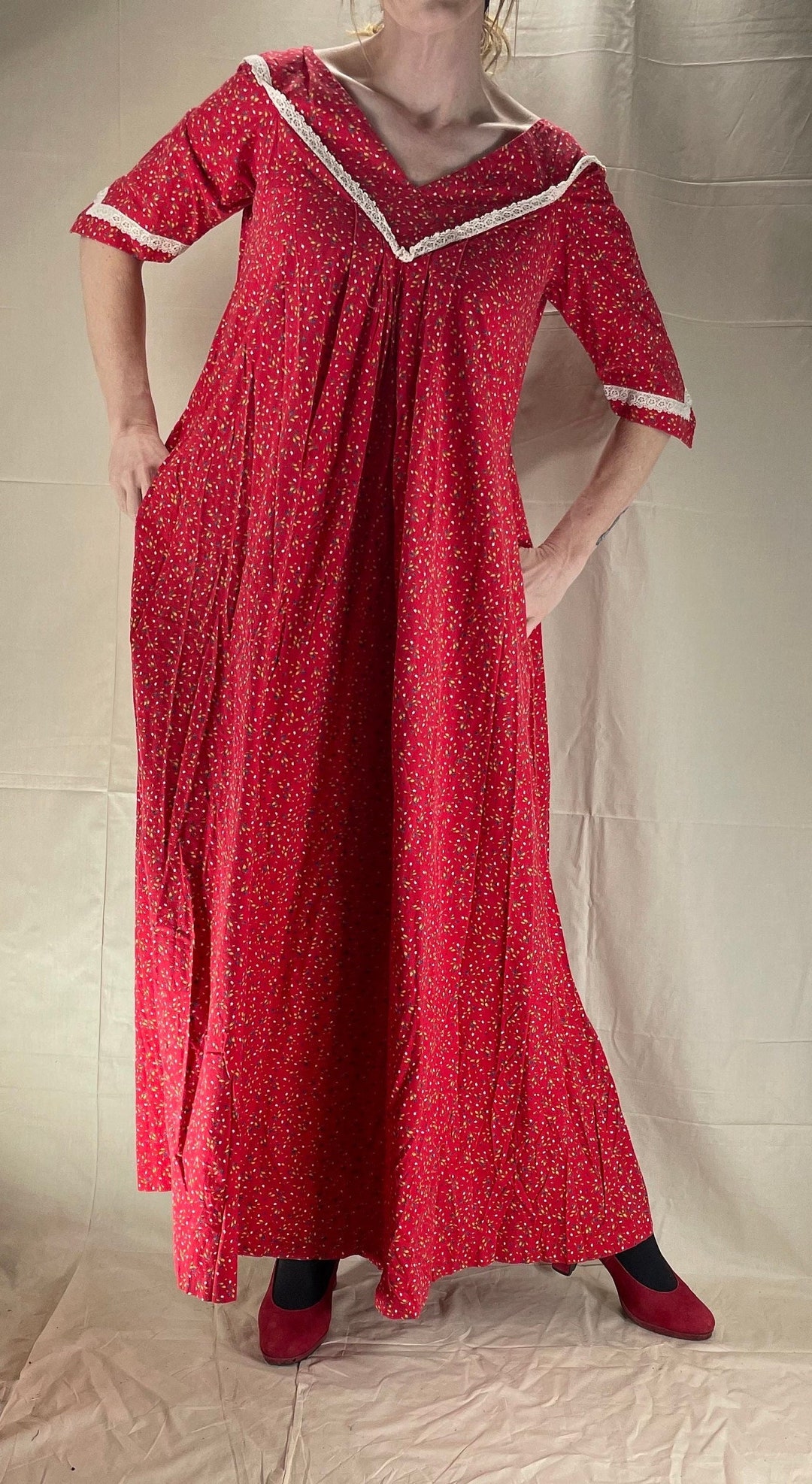 Vtg 70s FLORAL RED TENT Dress With Pockets // Cotton Prairie Flower ...